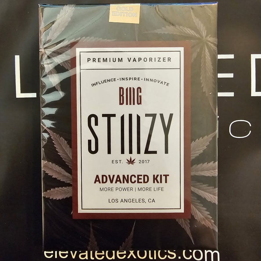 Shop Stiiizy Gold Stiiizy Advanced Battery Kit - 1n/a Accessories at ...